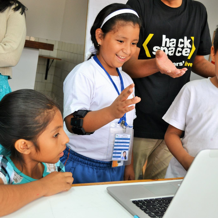 Help us fight poverty in Peru by Roberto Carcelen - Indiegogo