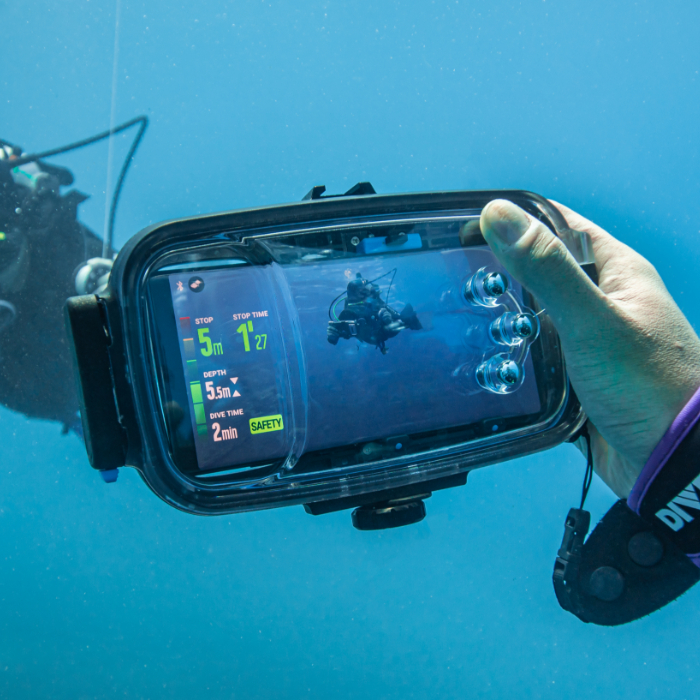 DIVEROID : Turn your smartphone into a Dive gear by DIVEROID - Indiegogo