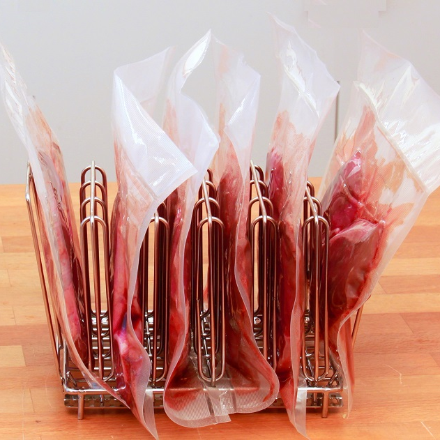 LIPAVI Sous Vide Racks by Knut Witberg - Indiegogo