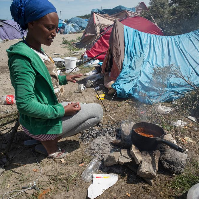Refugee Relief for Calais Camp by Tegan Hill - Indiegogo