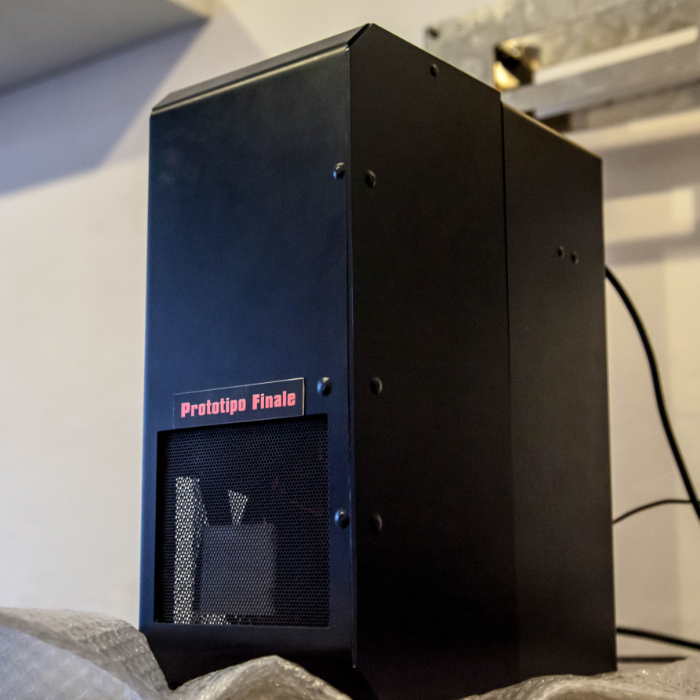 Defcon One: the undersized and overpowered PC case by Nicola Zanarini ...