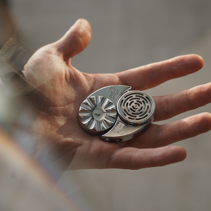 The world’s most powerful fidget toy:COMMA by Ant design - Indiegogo