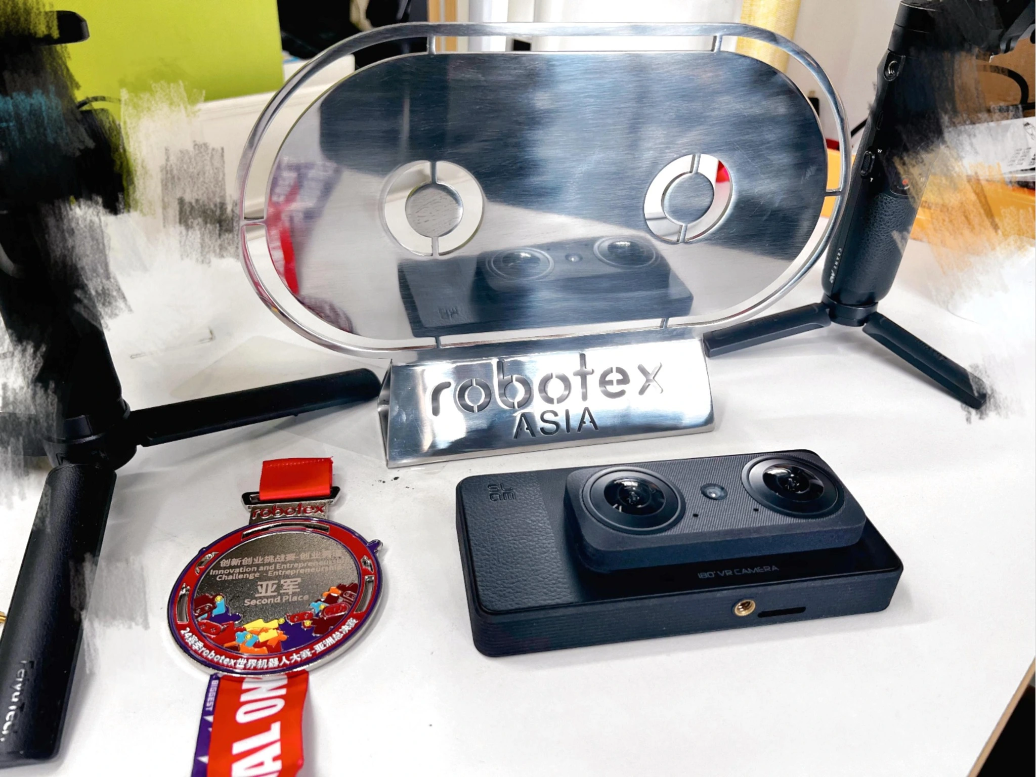 SLAM XCAM 8K VR180 3D Camera - Smarter, Smoother by Slamphone lnc ...