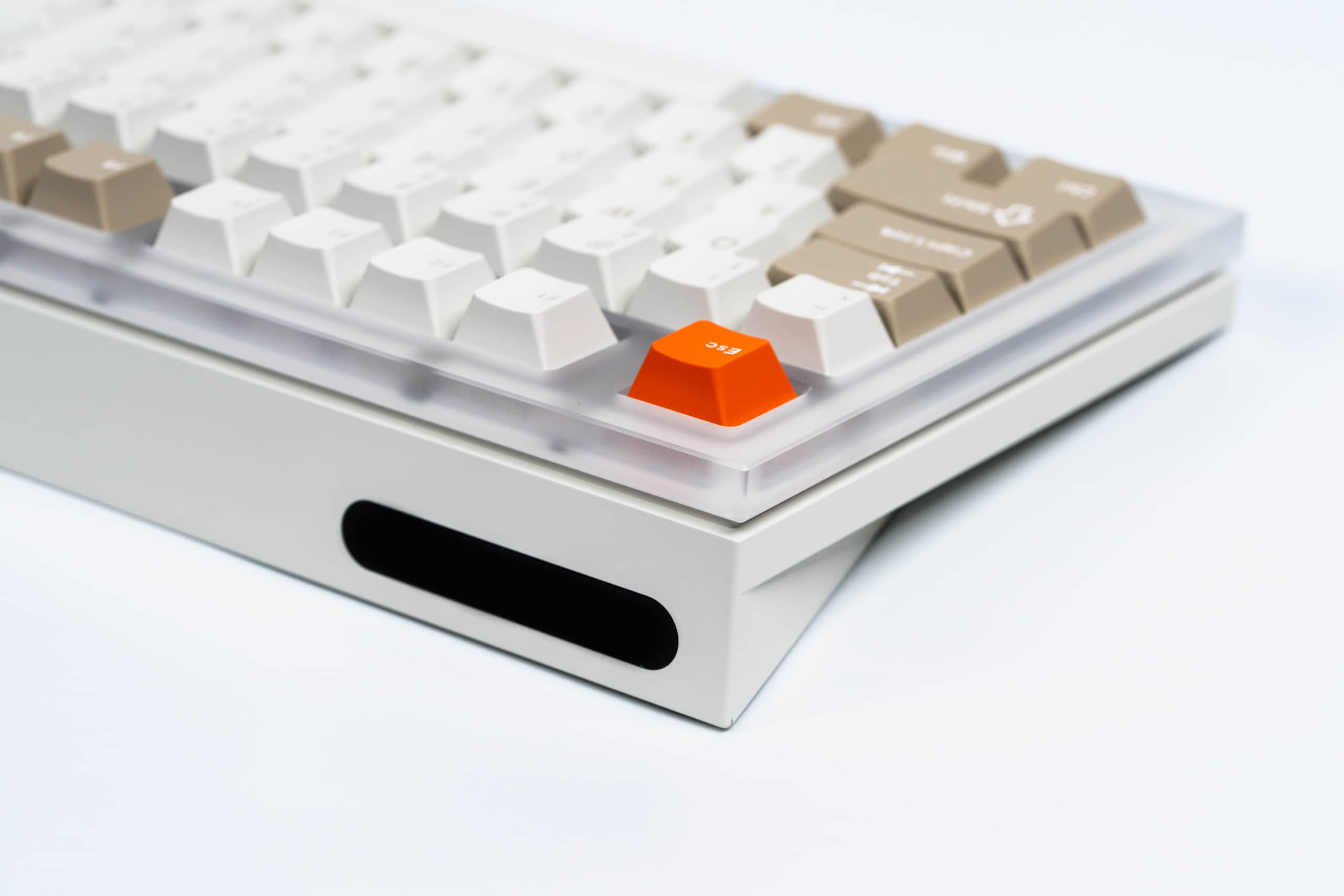 ATM 98: Custom Silent Wireless Mechanical Keyboard by Angry Miao ...