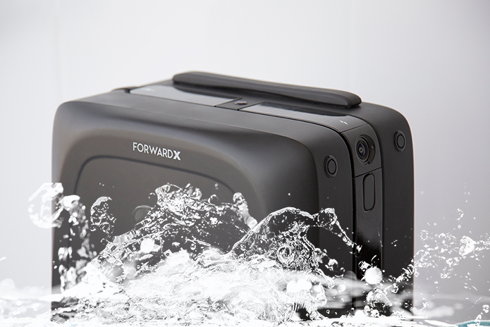 Ovis: 1st AI-Powered Suitcase Following by Side by ForwardX Robotics ...