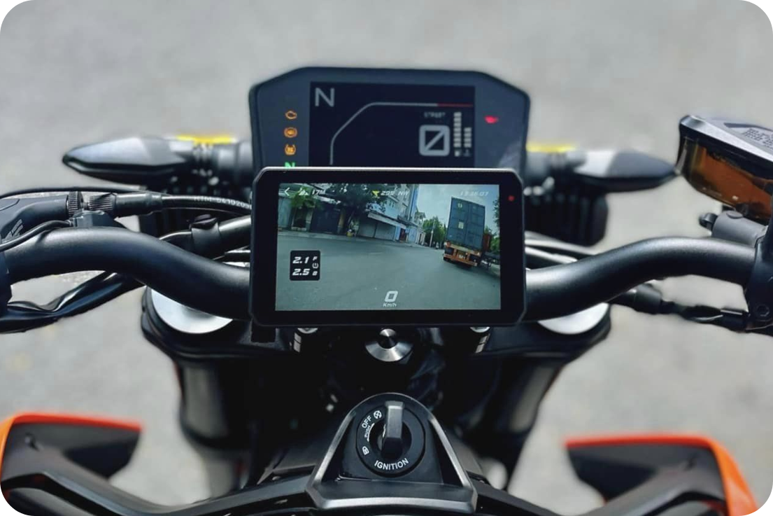 Chigee: All-in-One Motorcycle Smart Riding System by Chigee - Indiegogo